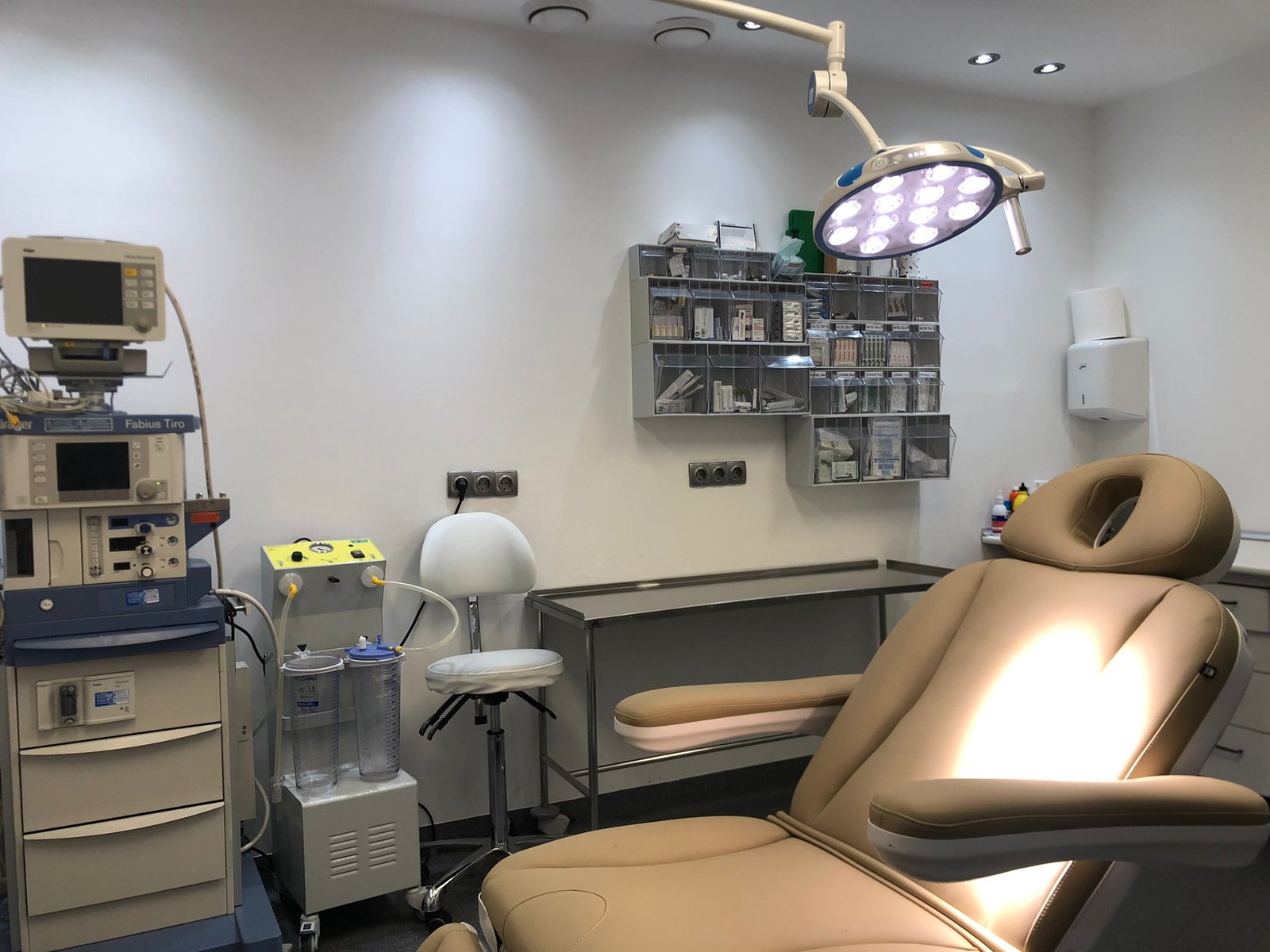 Alquiler quirófano - Clínica Adcure